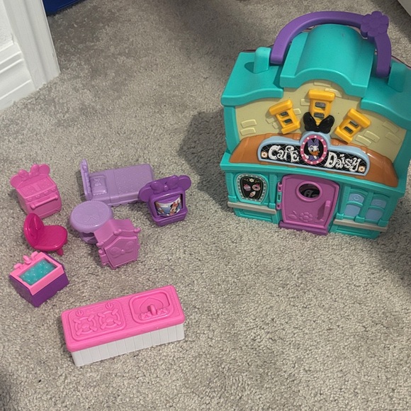 Disney | Toys | Disney Cafe Daisy And Minnie Mouse Play House With ...